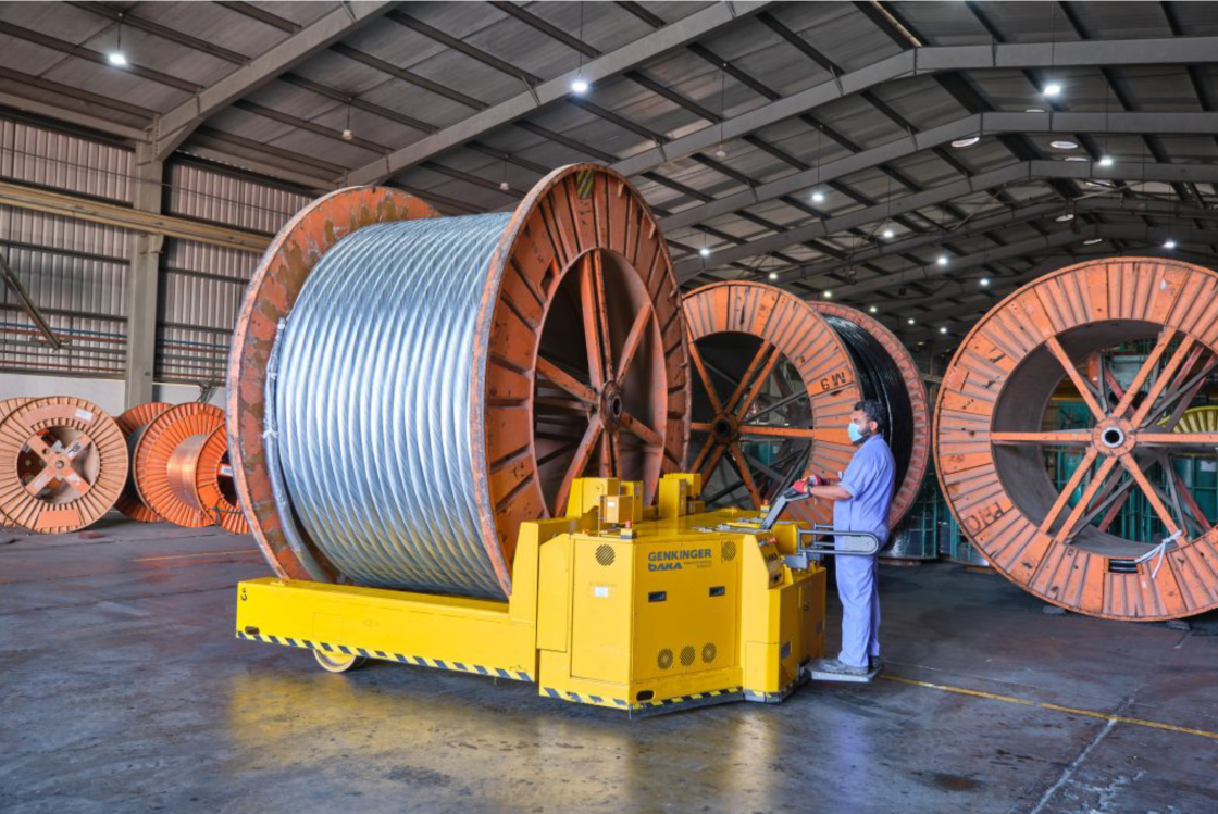 UAE cable reel transports must never run hot | Genkinger